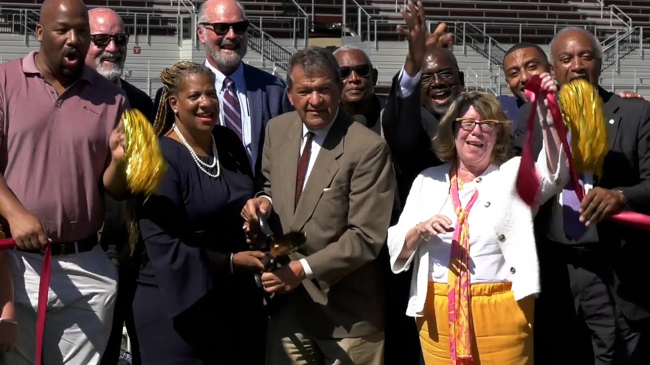 County Executive George Latimer and Mayor Shawyn Patterson Howard ...