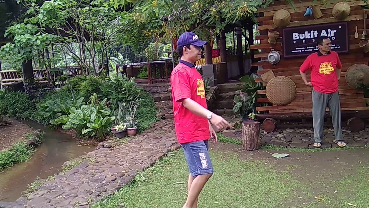 FAMILY GATHERING SMPN 243(7) - YouTube