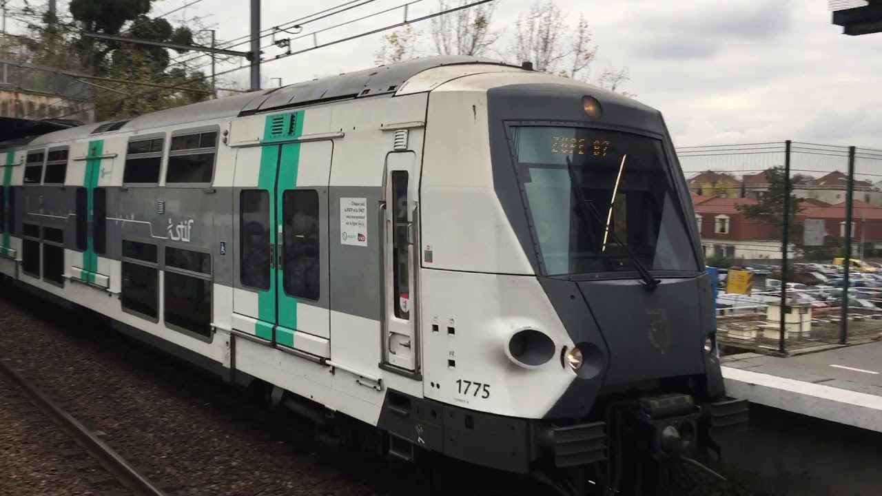 MI09 RER A BRY SUR MARNE - YouTube