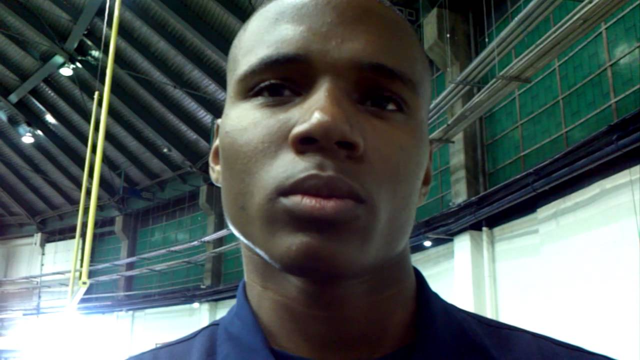 Dan Tortora with Julian Whigham, Syracuse Orange CB - YouTube