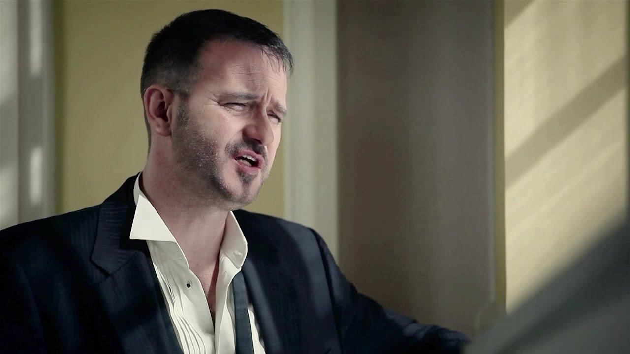 Aczél Tamás és a MÁV Szimfonikusok Zenekar - Levél - YouTube