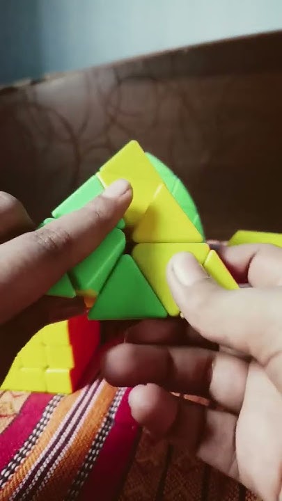 Pyramix cube new algorithm - YouTube