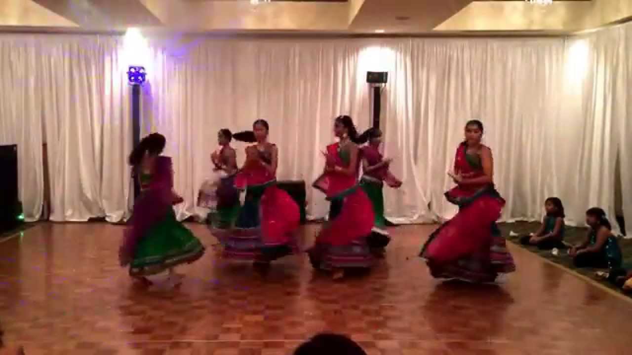 2014 Diwali Program ELCC Club dola re dola re Neha Akhia Manasa Nidhi ...