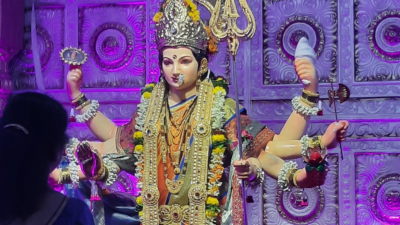 Byculla Aai Durga Bhawani and Dagdi Chawl Devi Darshan #dagdichawl ...