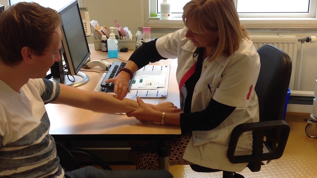 Rotterdam doktersassistente - YouTube