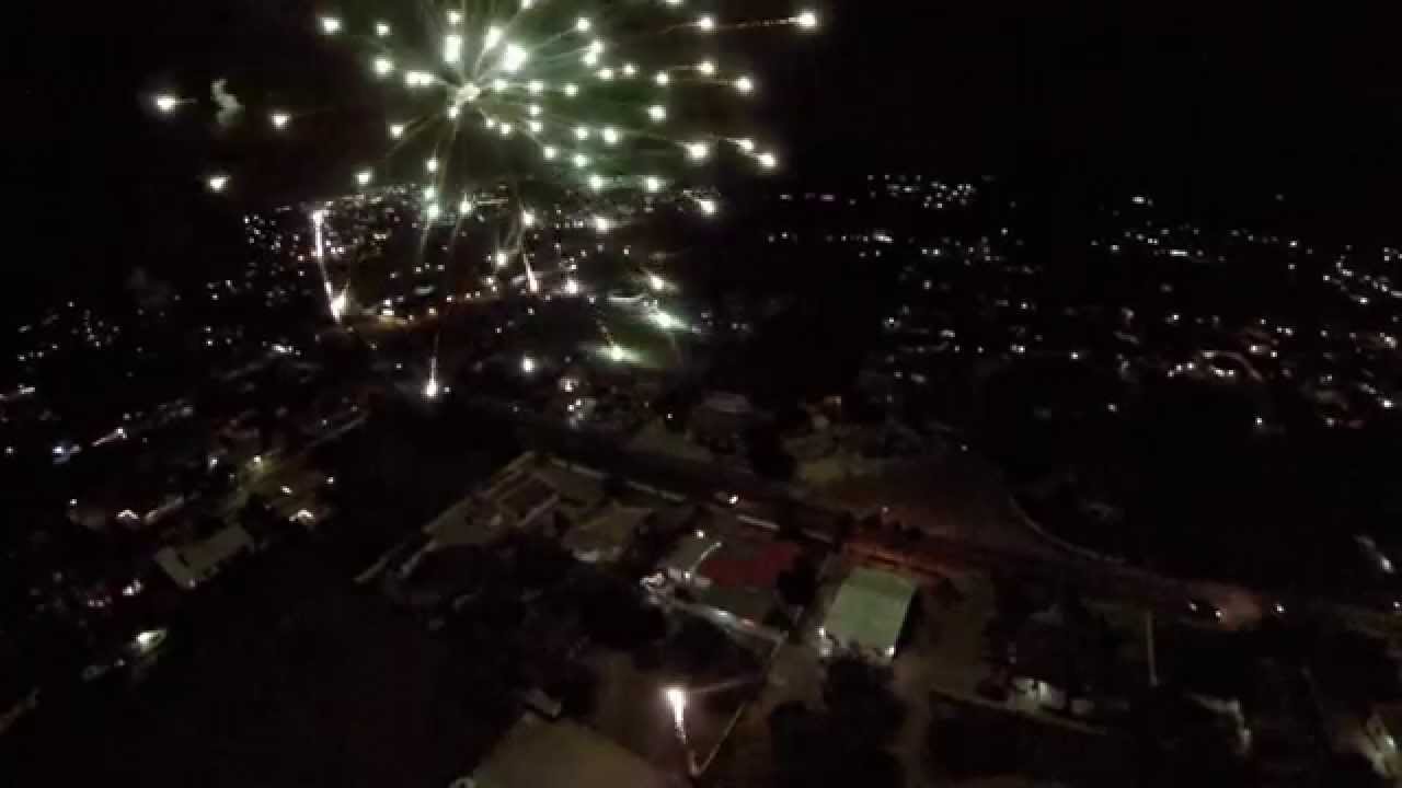 New year 2015 FIREWORKS Savaneta Aruba (watch in 1080P HD!) - YouTube
