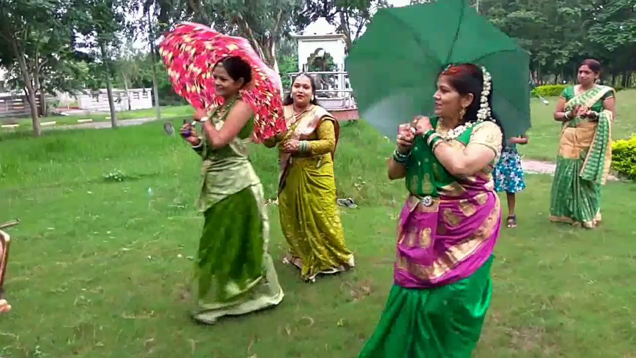 dance on sawan festival - YouTube