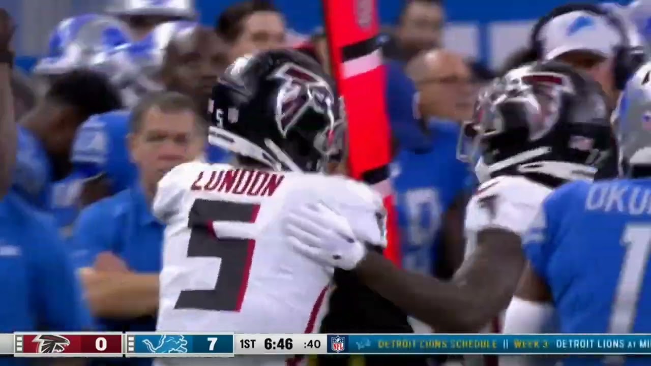 Drake London makes 1st catch and is injured 😔 - YouTube