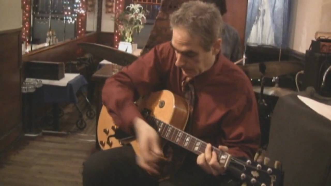Mark Capon Trio - Vivo Sonhando - YouTube