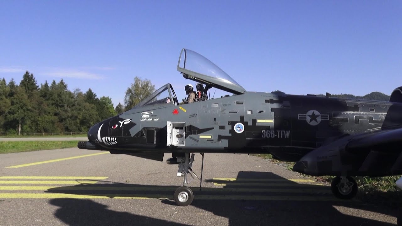 UNBELIEVABLE FANTASTIC DETAILED WARTHOG A-10 RC TURBINE SCALE MODEL JET ...