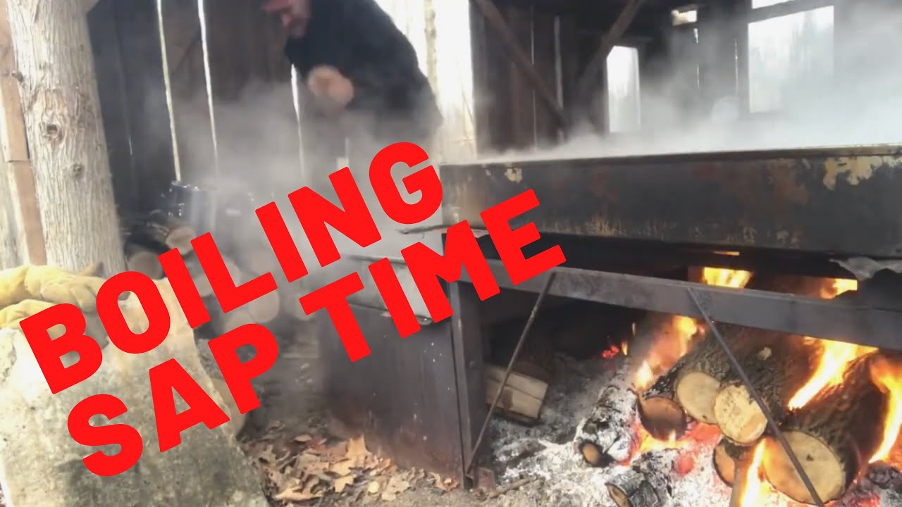 Boiling Maple Syrup with my Homemade Maple Syrup Evaporator - YouTube