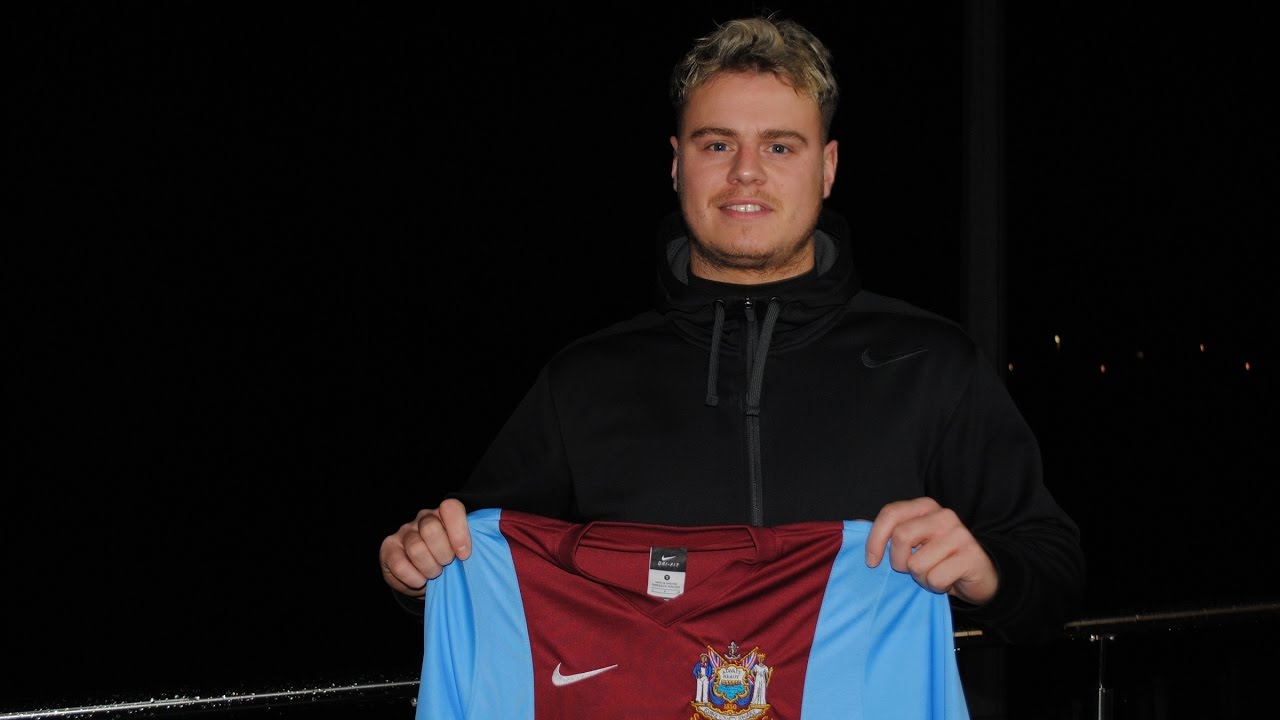 Meet the signing: Alex Nicholson - YouTube