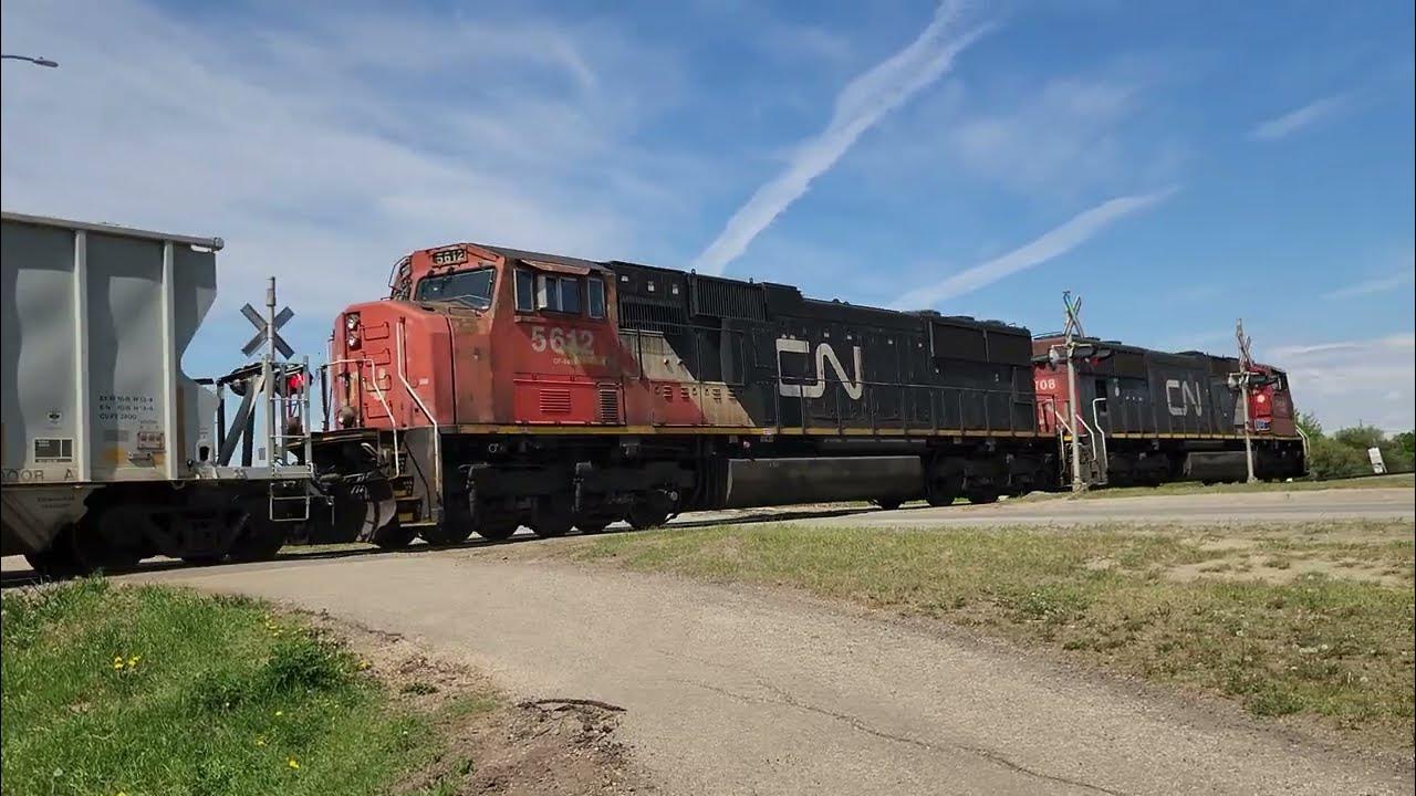 CN 5708 Leads a Northbound L597 (5/23/2025) - YouTube