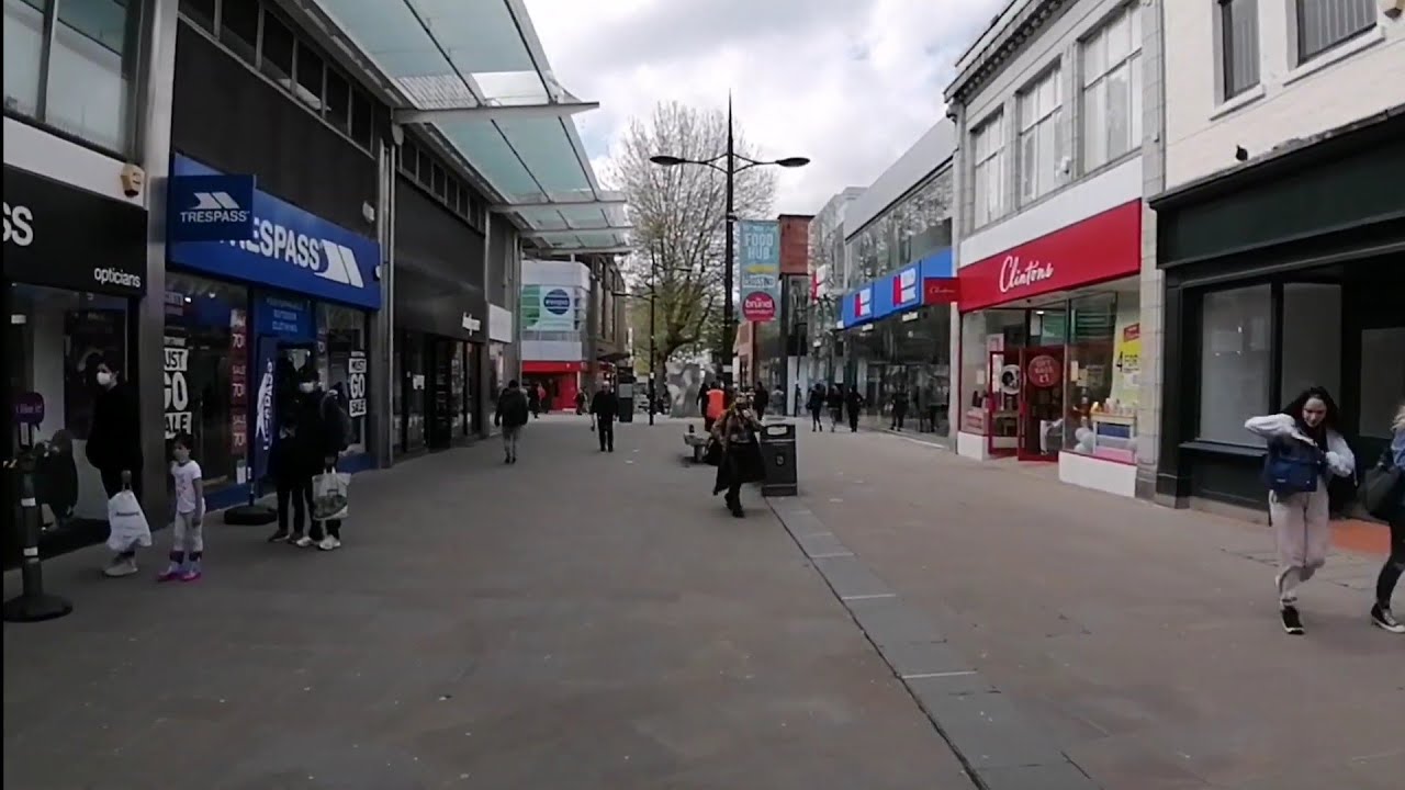 Swindon after Reopening & Debenhams demise - YouTube