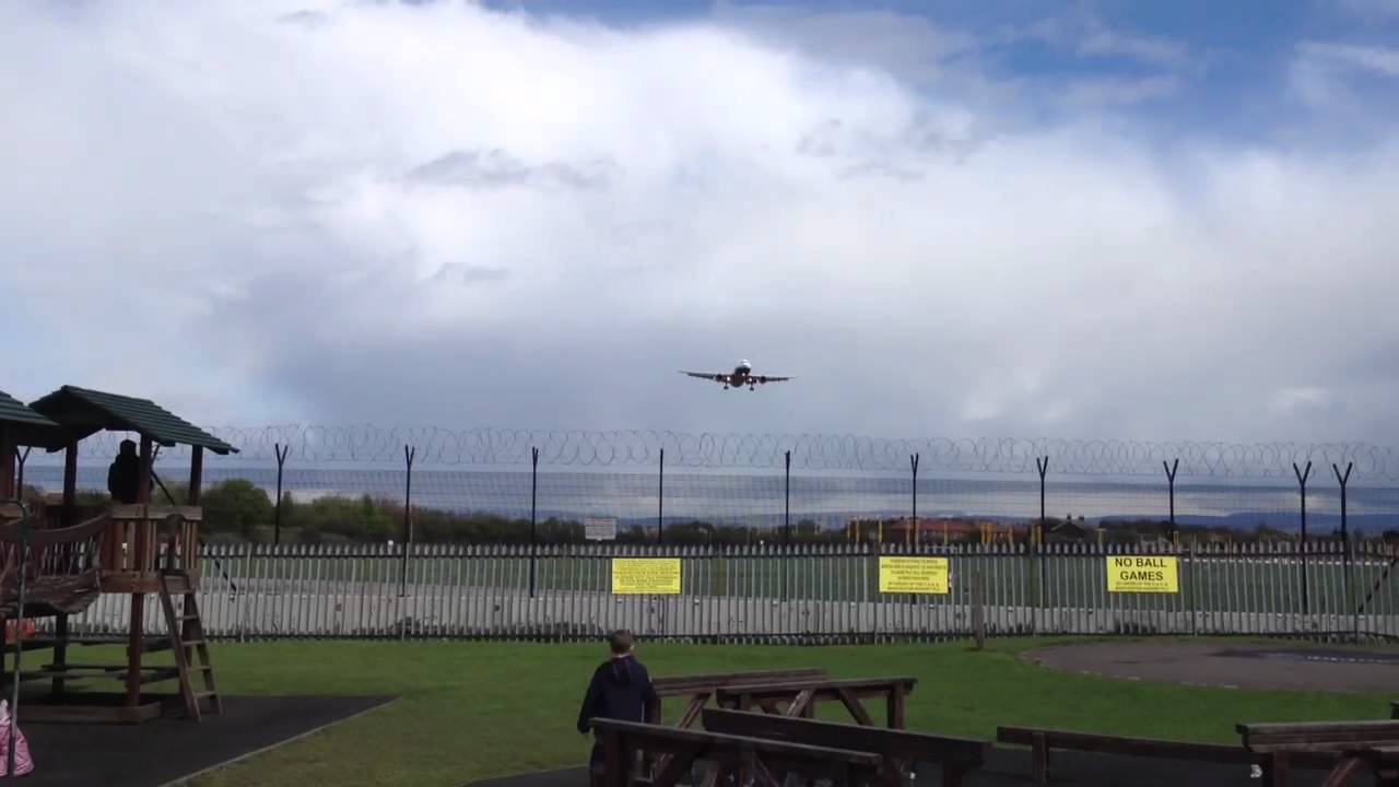 Monarch Airbus A300-600B arrival into Manchester - YouTube