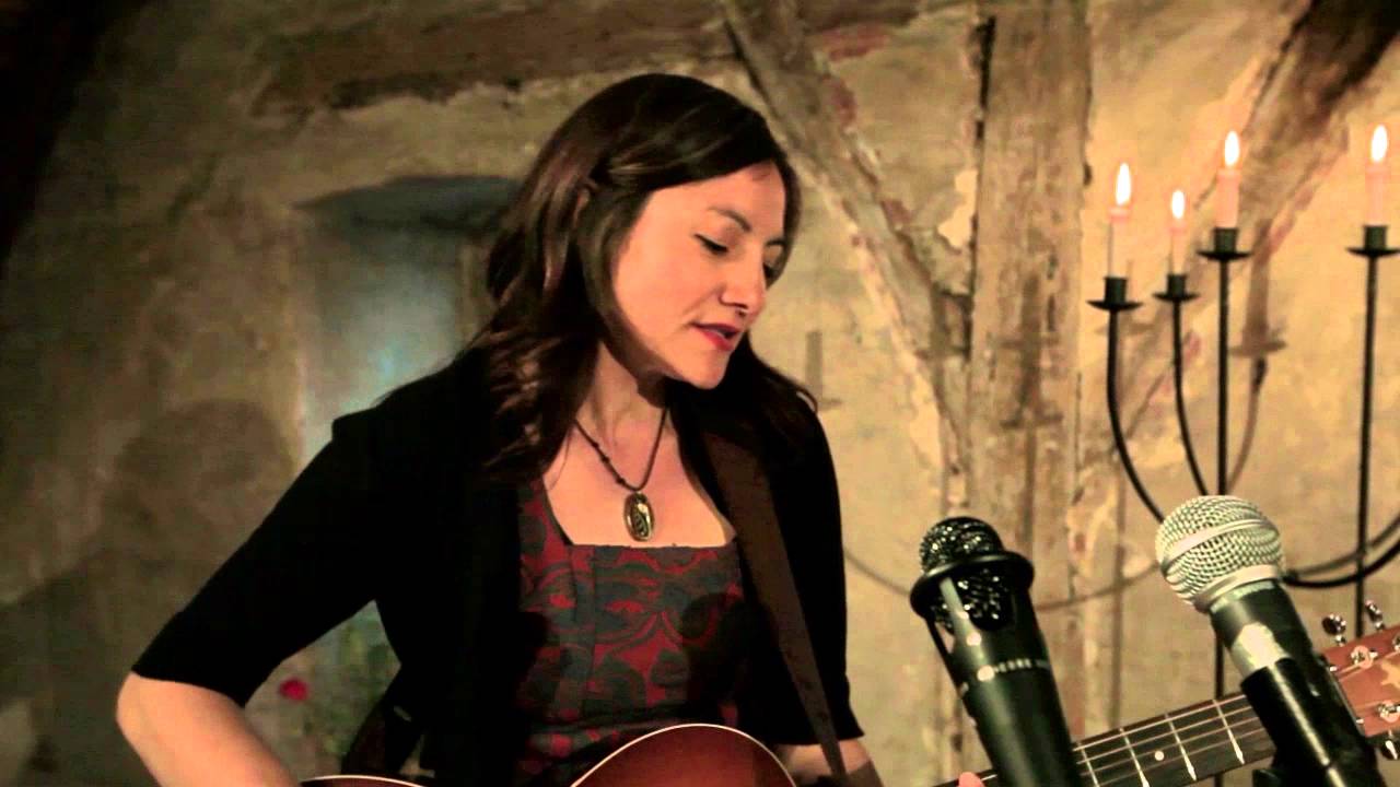 Leaf Rapids - Everything In Between - YouTube