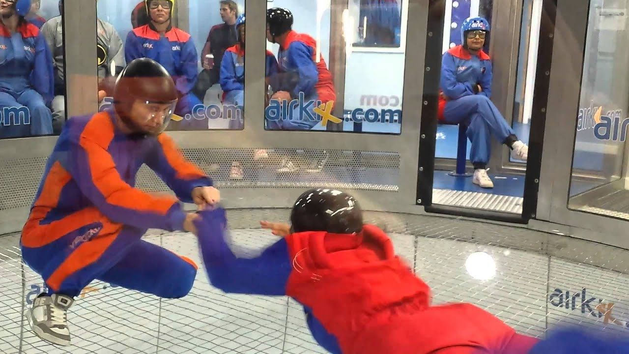 Michelle barwick's airkix flight - YouTube