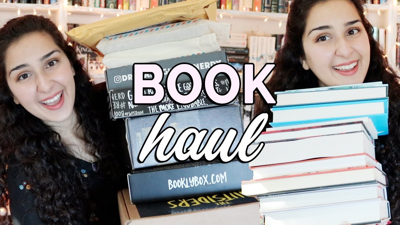 HUGE BOOK HAUL AND UNBOXING! - YouTube