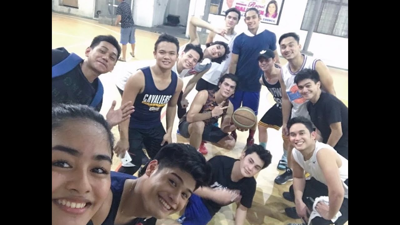 Vivoree Esclito at Christian Morones Basketball with friends - YouTube