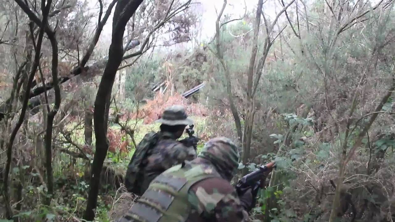 The Predator Booby-Trap - YouTube