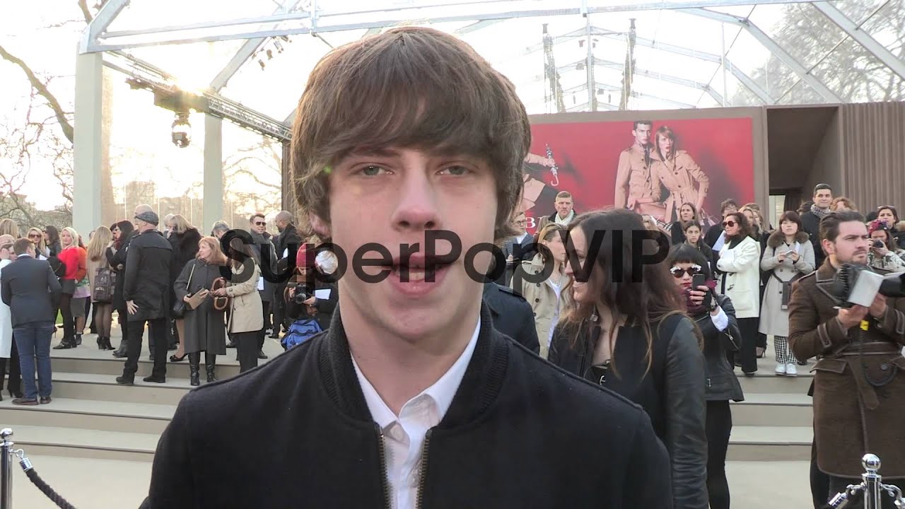 INTERVIEW - Jake Bugg - Burberry Prorsum on February 18, ... - YouTube