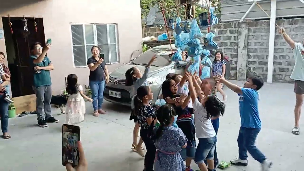 Traditional Pabitin in Philippines - YouTube