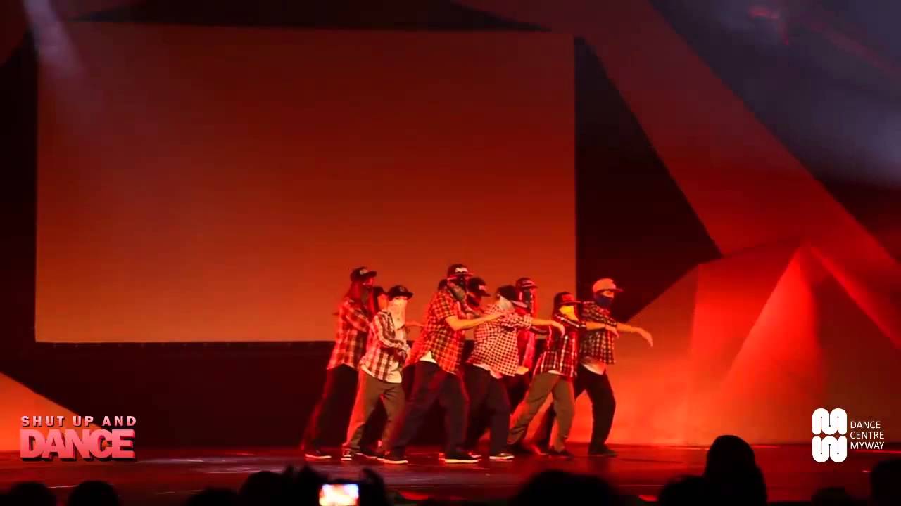 P Diddy Run This City popping and locking performance by Nixone - YouTube
