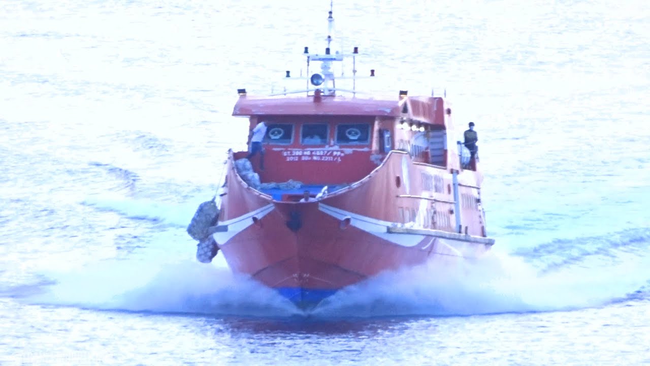 Fast Ship Express Bahari Arrive in Manado #passengership #traveling # ...