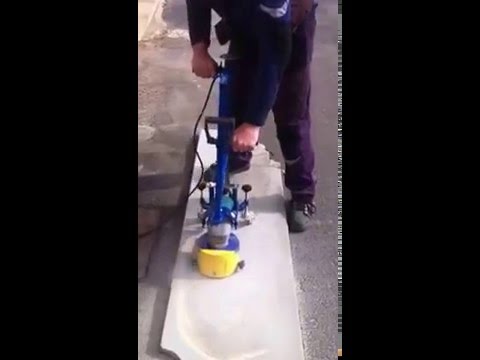 Bouchardeuse béton - YouTube