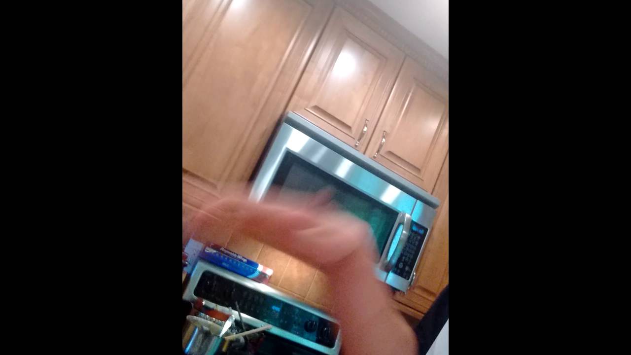 What a one handed clap sounds like - YouTube