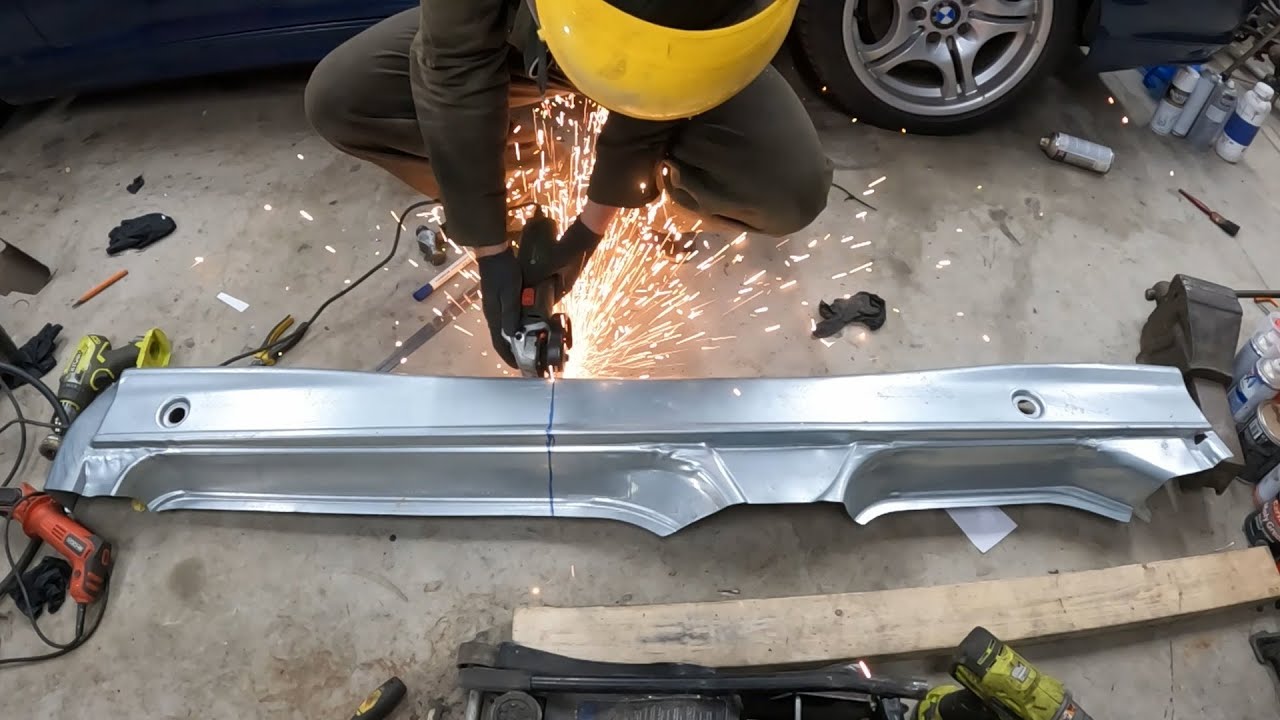 Welding the sills on my 200k miles e36 - YouTube