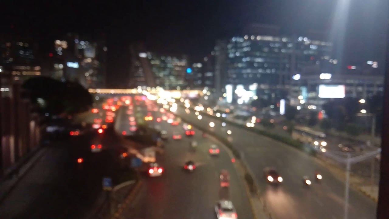 Gurgaon Cyber City In Night - Gurugram Cyber Hub - Travel Vlog Short ...