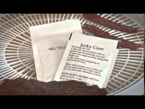 Open Country® FD-78SK Digital Top Mounted Food Dehydrator - YouTube