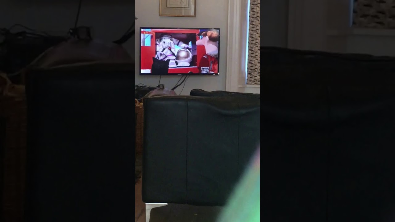 Postman Pat and the Space Suit Part 2 - YouTube