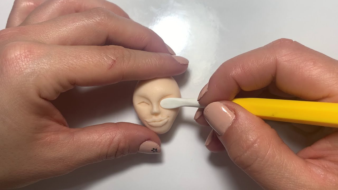 How to Make a Fondant Face Step by Step - Sugar Paste Face Tutorial ...