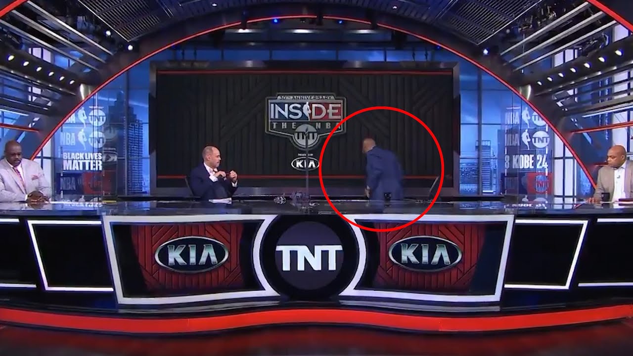Kenny Smith WALKS OFF Inside the NBA Set (Video) - YouTube