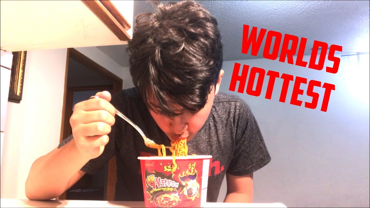 THE WORLDS SPICIEST RAMAN NOODLES X2!! - YouTube