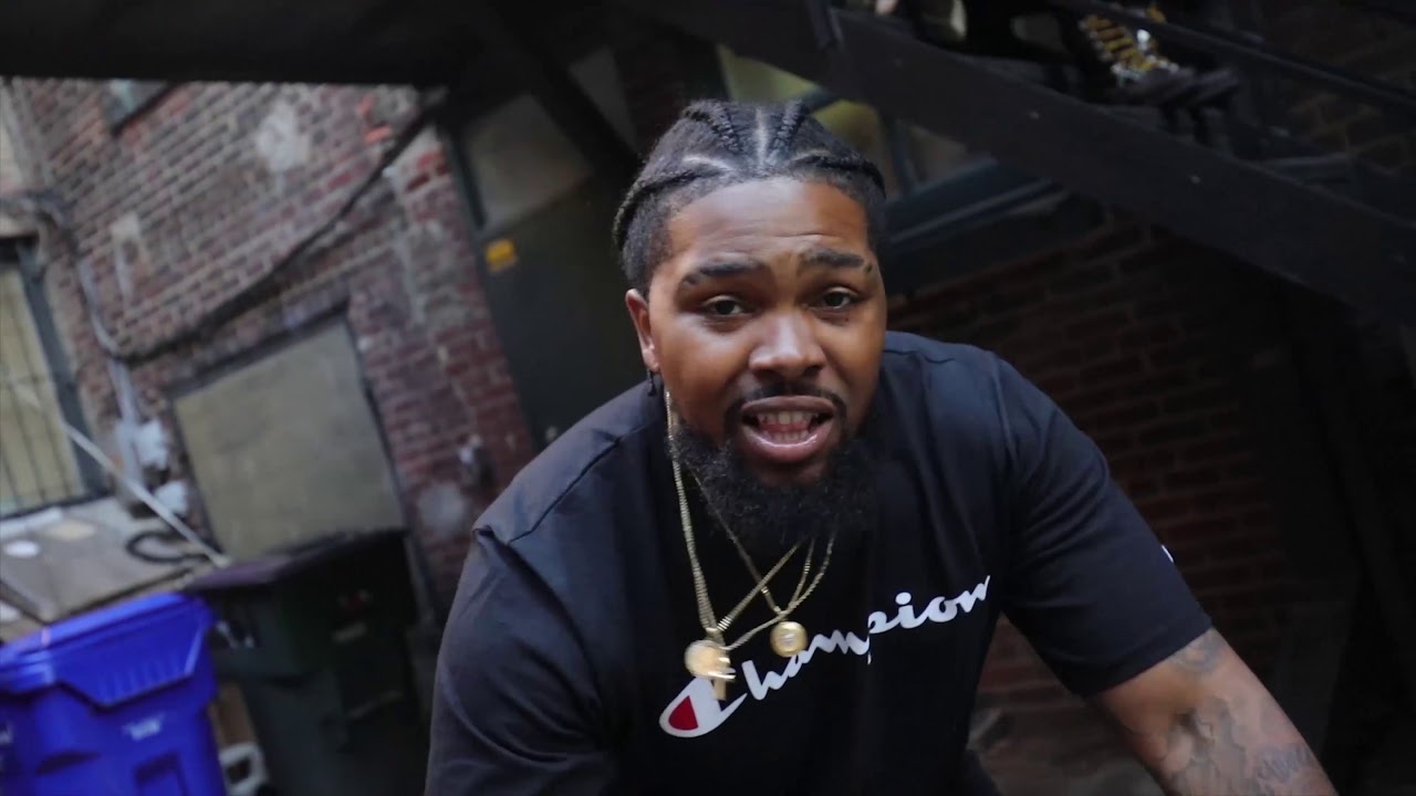 Cash Clay - Find Out(Remix) ft. Sic Mic (Official Music Video) Shot by ...