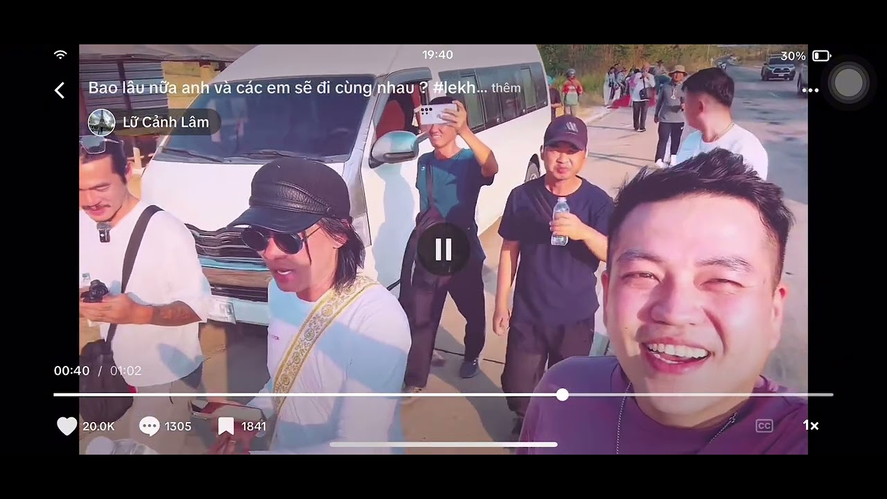 Hữu duyên thiên lý năng tương ngộ. Vô duyên đối diện bất tương phùng ...