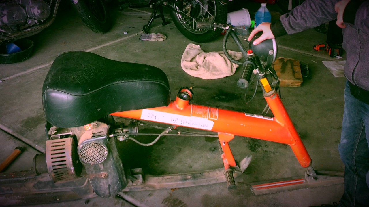 Chrysler Sno Runner - Snow Rabbit walk around - YouTube