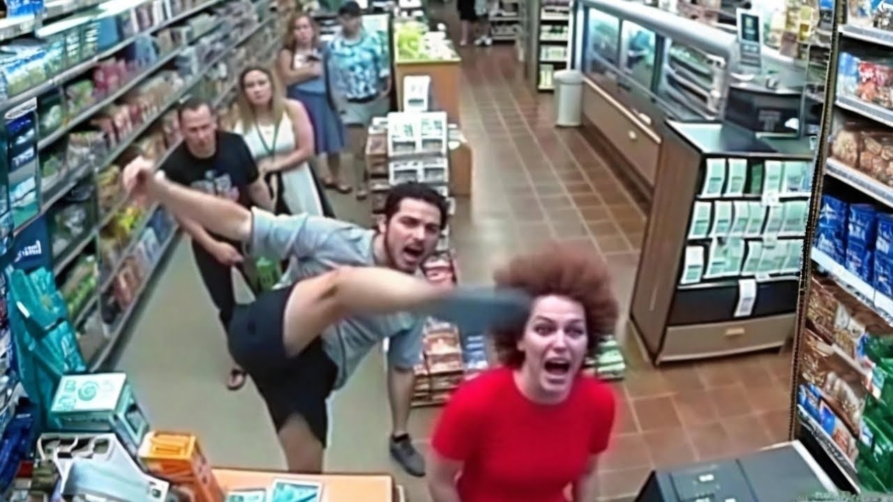 When Street Fighters Finally Fight Back - YouTube