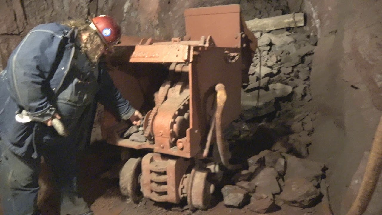 2018-10-21 Soudan Mine Tour Part 4 of 6 Underground Tour Continued ...