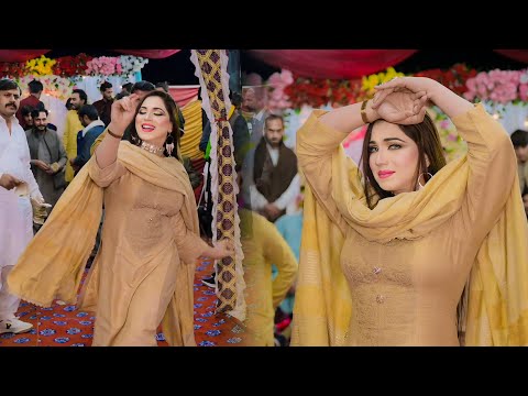 Mehak Malik , Chandi Day Challey Dance Performance Shaheen Studio 2025