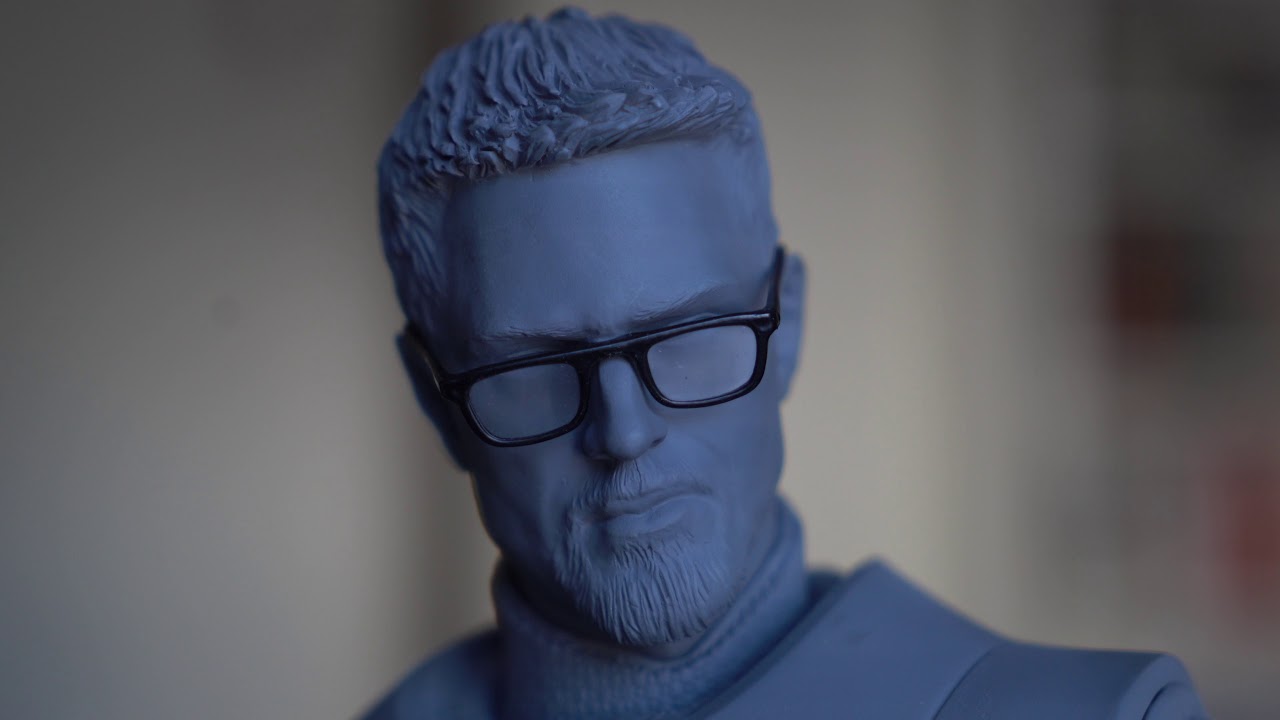 Valve Edition Half Life 2 Gordon Freeman EX Statue Gaming Heads - YouTube