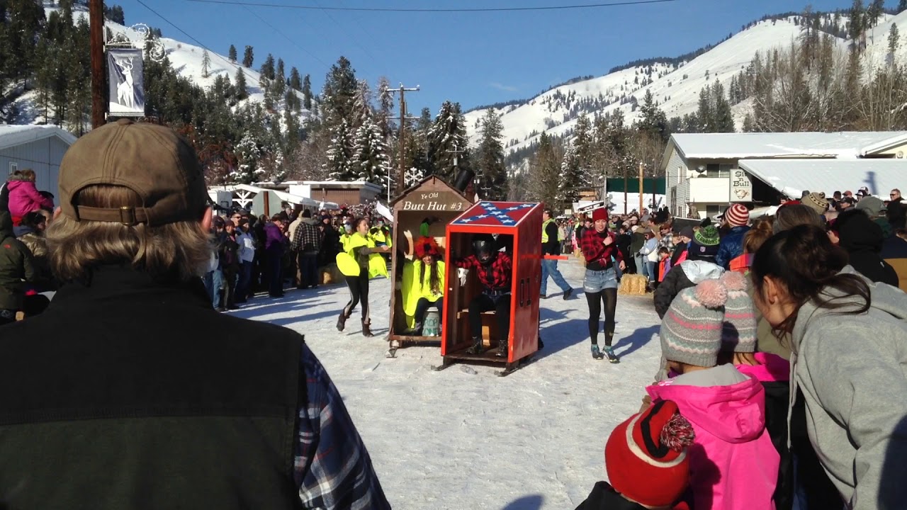 Conconully Outhouse Races 2018 winning womens race - YouTube