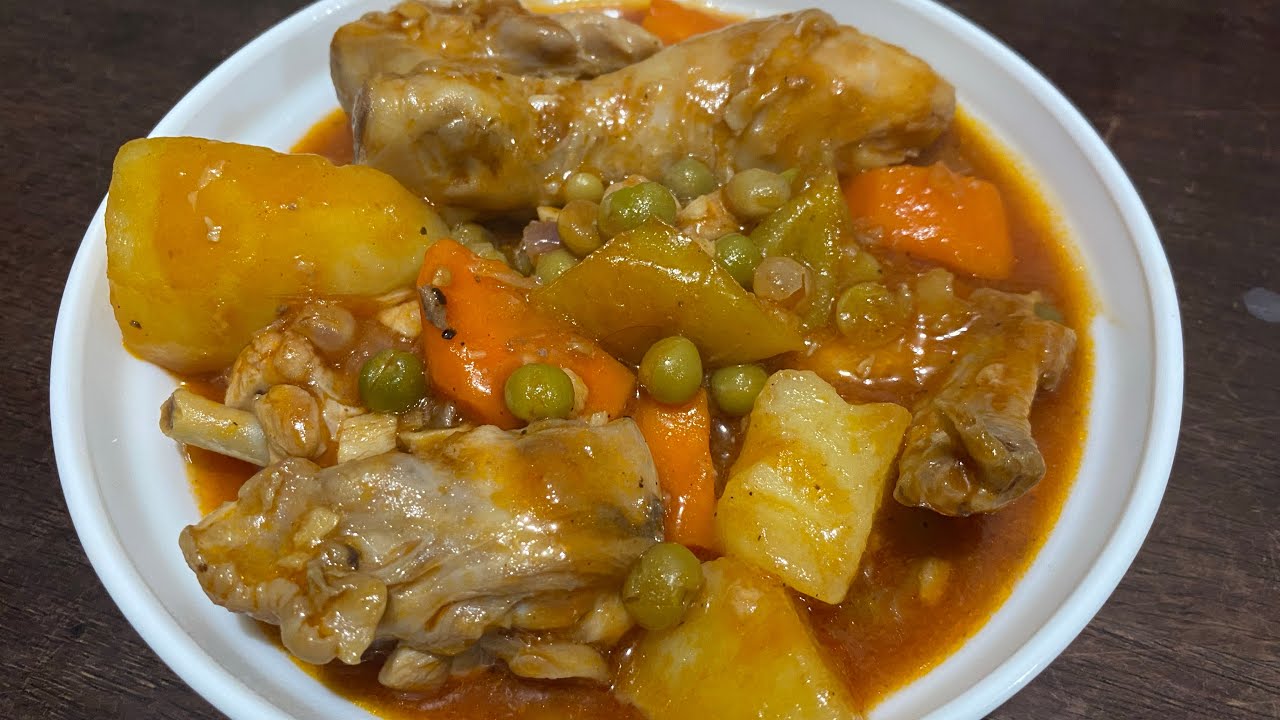 Chicken Aftritada Easy Recipe | Afritadang Manok Pagkaing Pinoy - YouTube