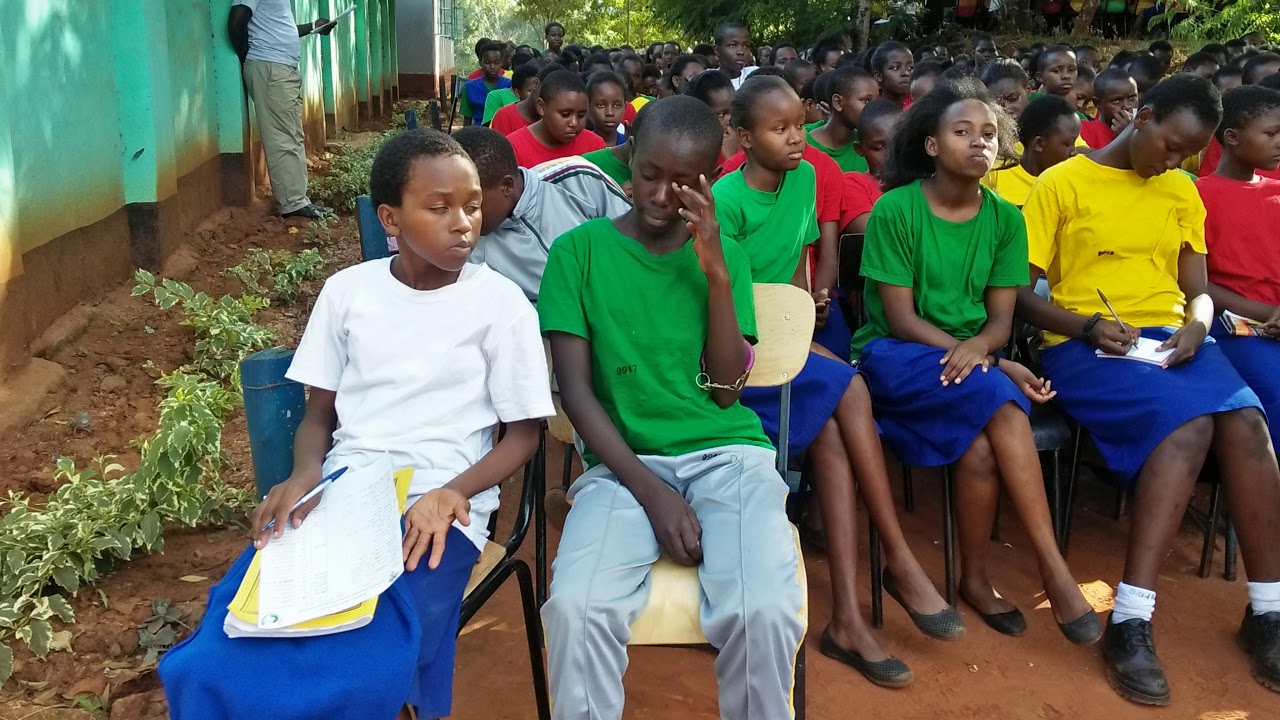 Generation Momentum (Ukia Girls High School) - YouTube