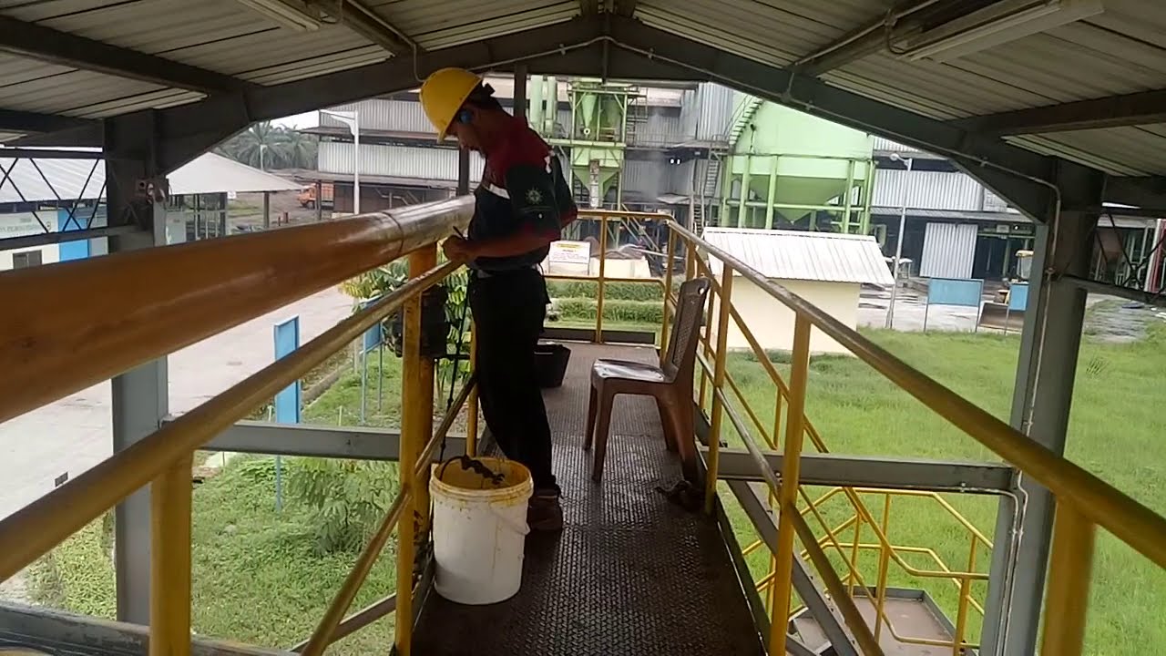 Dispatch CPO Pabrik Kelapa Sawit - YouTube