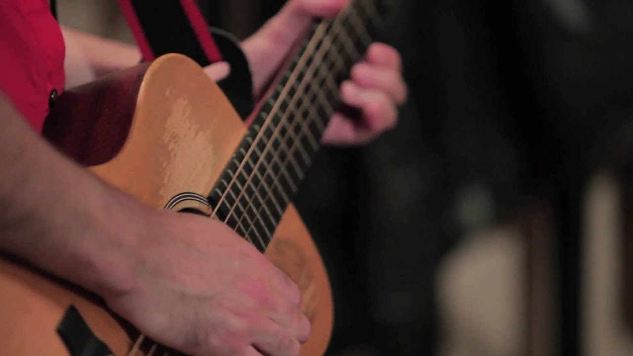 Fol Chen - Cable TV (Live on KEXP) - YouTube