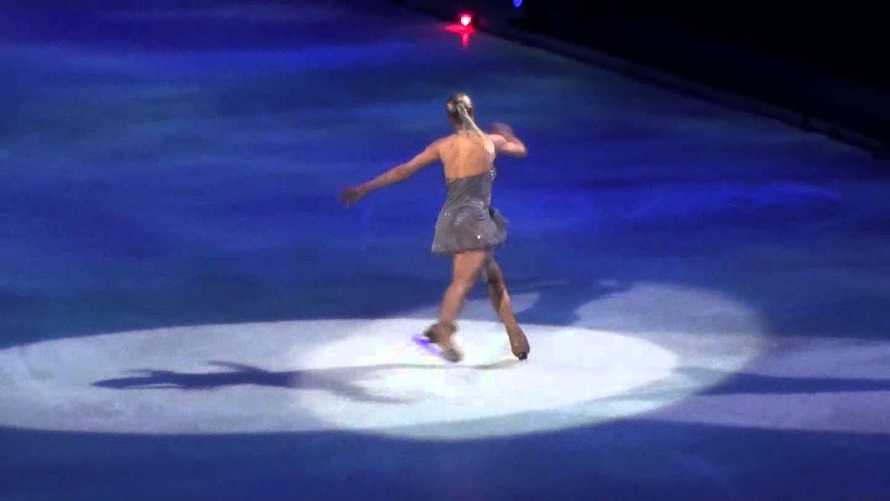Holiday On Ice - Natasha Lee Dann as Denise Biellmann - YouTube